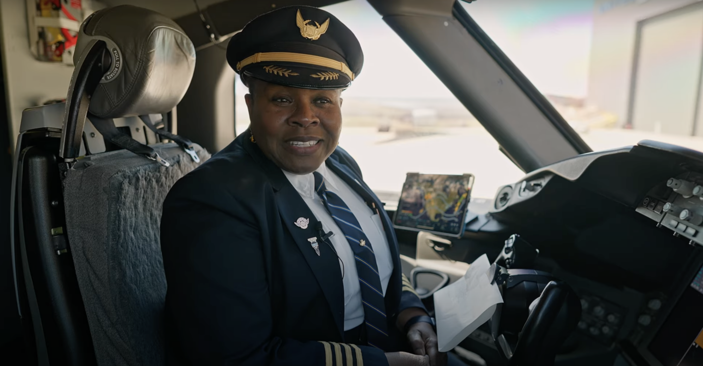 The first Black woman to become a US Air Force pilot takes her final flight as commercial pilot ...